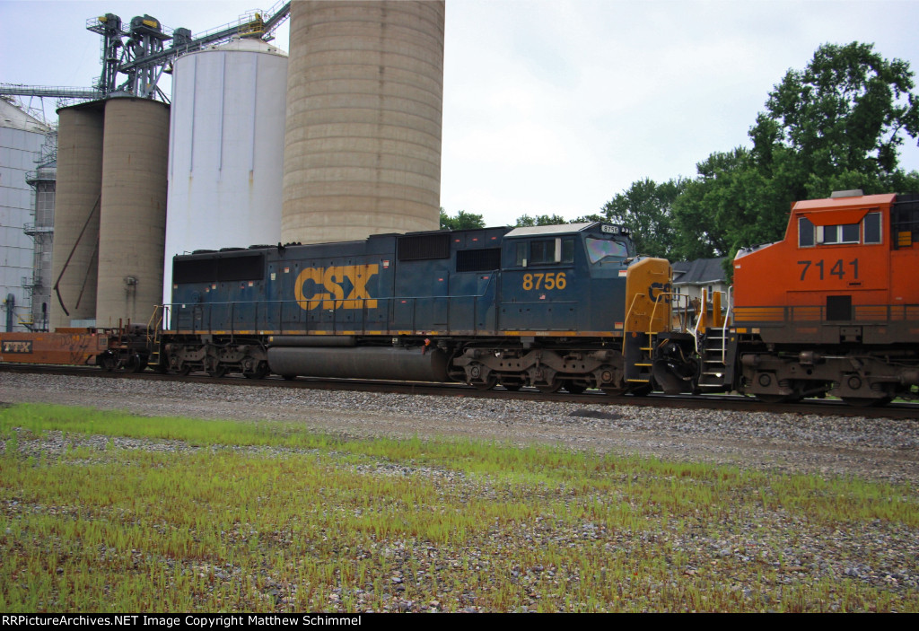 CSX 8756